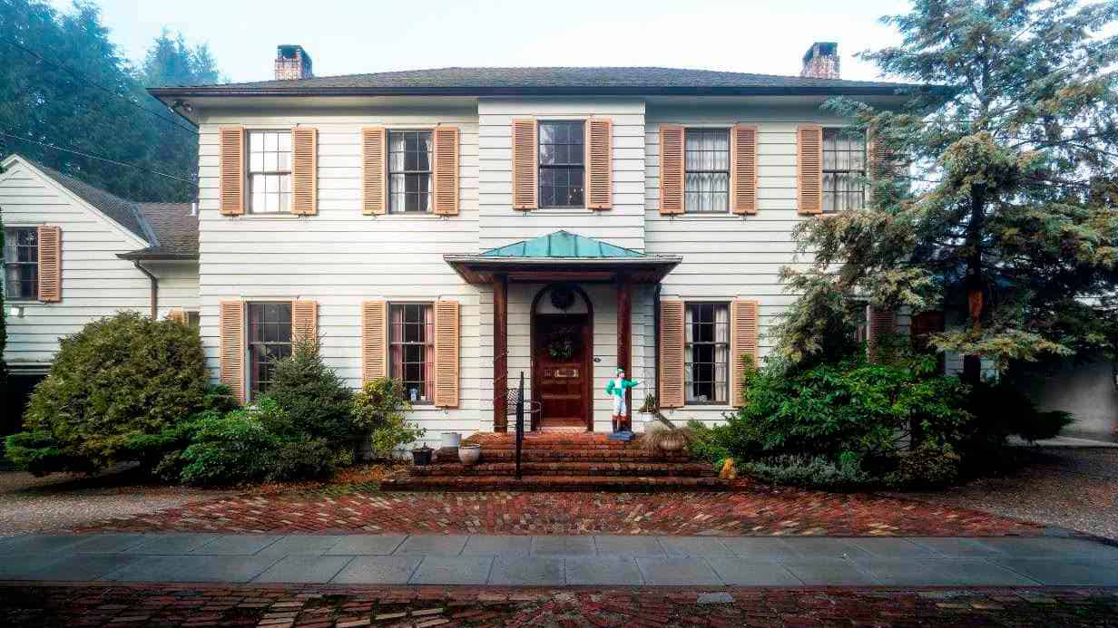 Big Fat Deal: $14 million for a pot grower's paradise - BCBusiness